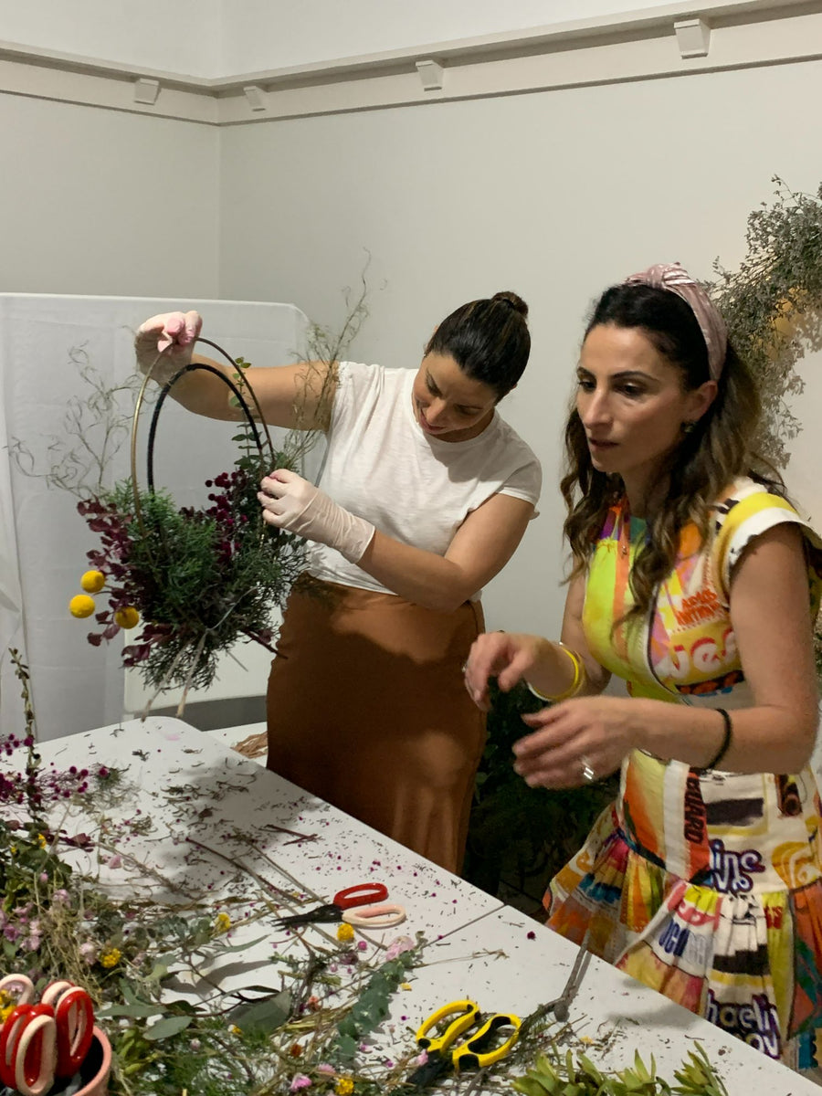 Xmas Wreath Workshop - Private Group Booking – HelloBronte